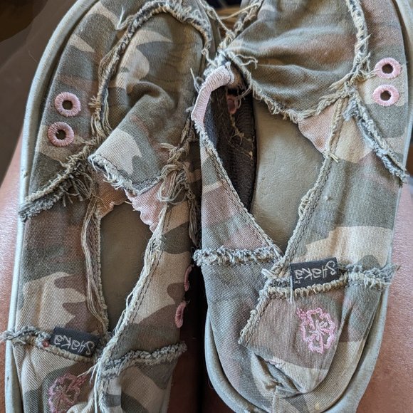Shaka Wear | Shoes | Very Well Worn And Loved Beach Shoes | Poshmark